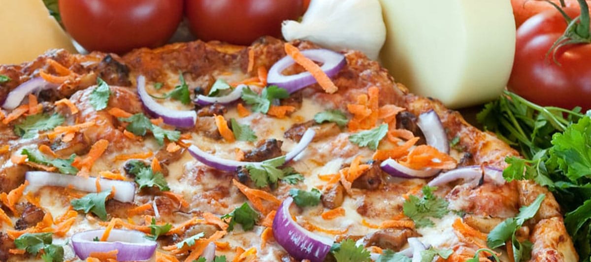 Straw Hat Pizza Offers Pizza Takeaways in Fremont, CA 94538